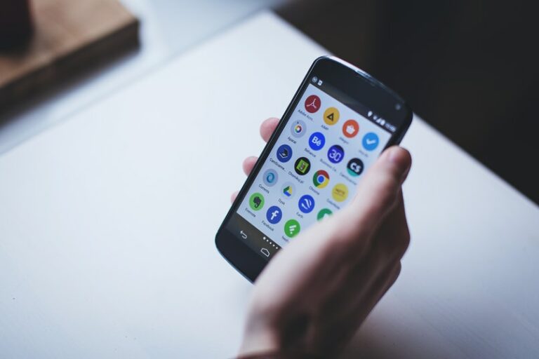 Jak pobrać, zainstalować i używać Duo Mobile na Androida lub iOS, aby ... Jak pobrać, zainstalować i używać Duo Mobile na Androida lub iOS, aby ...
